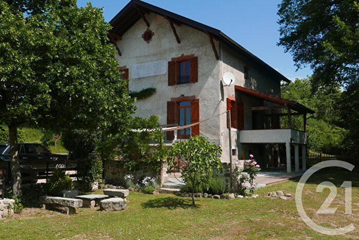 Cernex : Maison 6 pièces à louer