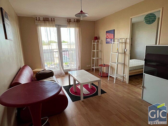 La Folie-Couvrechef, Caen : Appartement 2 pièces à louer