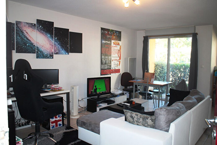 Saint-Estève - Appartement 2 pièces à louer