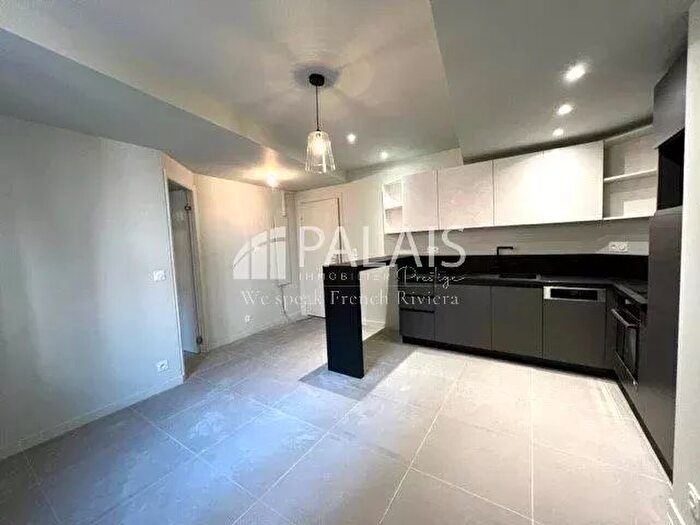 Appartement à vendre - Nice, Centre-ville - 2 pièces - 1 chambre