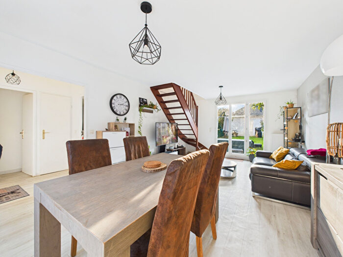 Maison à vendre - Tigery - 4 pièces - 3 chambres