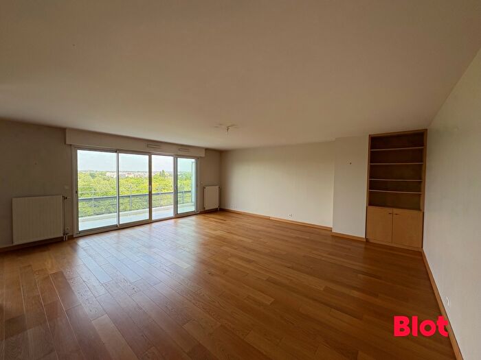 Appartement 4 pièces à louer à Quartiers Centre, Fougères, Sévigné
