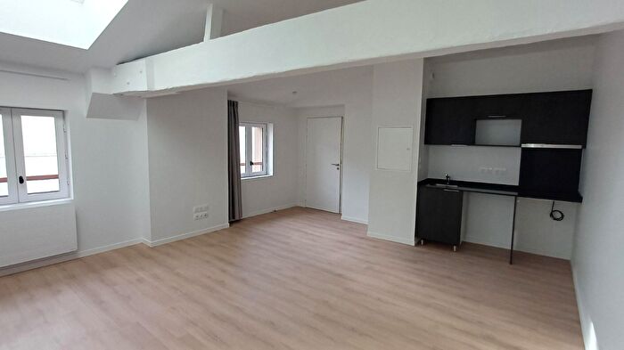 Appartement à louer - Agen, Carnot - 1 pièce