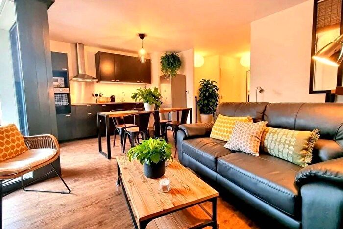 Appartement à louer - Saint Jean Eudes-Saint Gilles, Caen - 3 pièces - 2 chambres