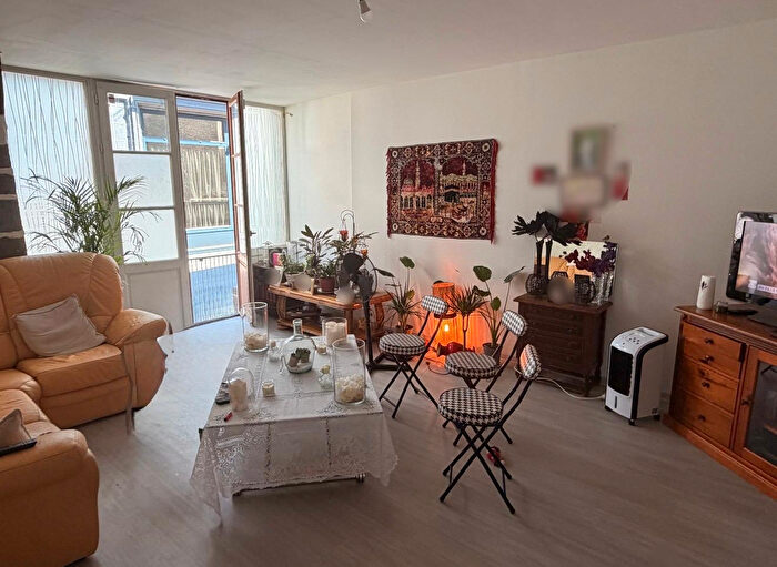 Saint-Flour : Appartement 3 pièces à vendre