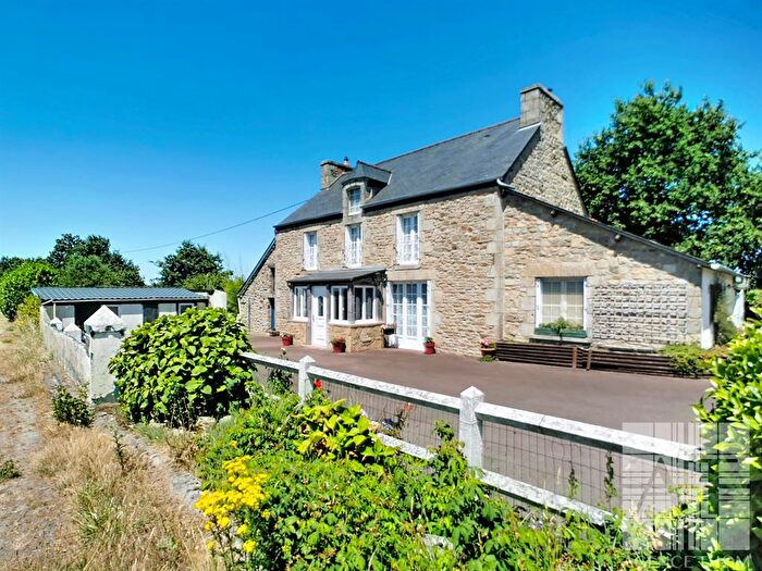 Maison 7 pièces à vendre à Bourseul
