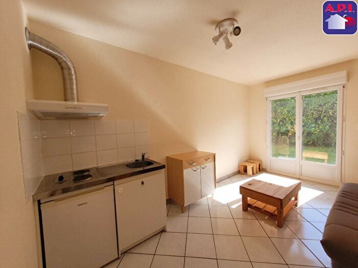 Appartement à louer - Centre Ancien, Foix - 2 pièces - 1 chambre