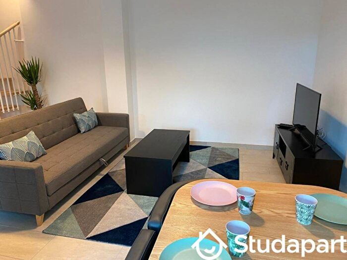 Appartement à louer - Colombier, Bezons - 1 pièce - 3 chambres