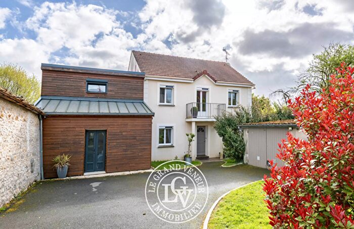 Maison à vendre - Thomery - 8 pièces - 5 chambres