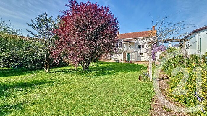 Maison à vendre - Luçon - 5 pièces - 3 chambres