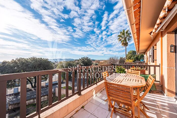 Grasse, Saint-Jacques - Appartement 3 pièces à vendre