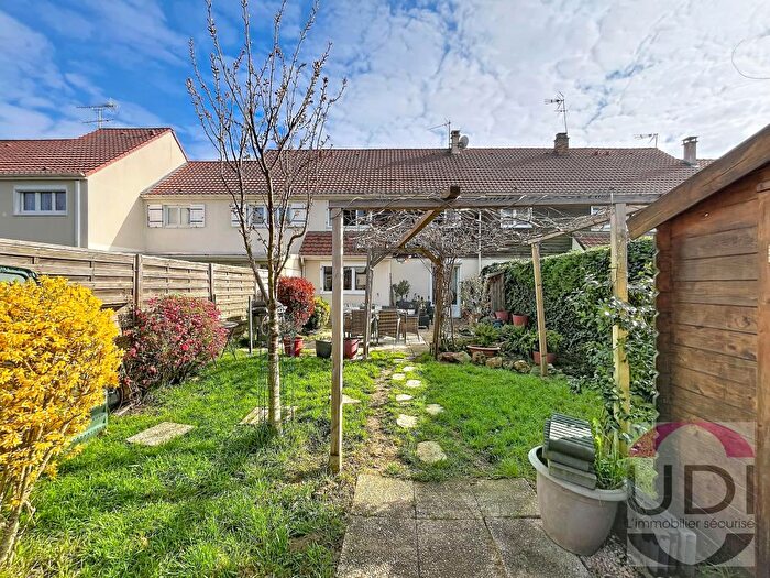 Maison à vendre - Champcueil - 5 pièces - 4 chambres