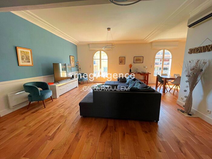 Appartement 4 pièces à Sainte-Maxime, Centre-ville, Pléiades, à vendre
