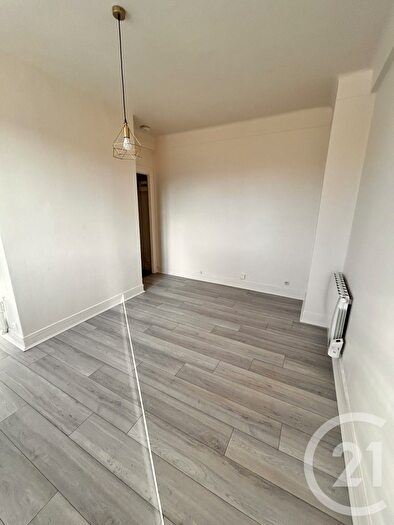 Appartement à vendre - Lisieux, Trevett, Quatre Sonnettes - 2 pièces - 1 chambre