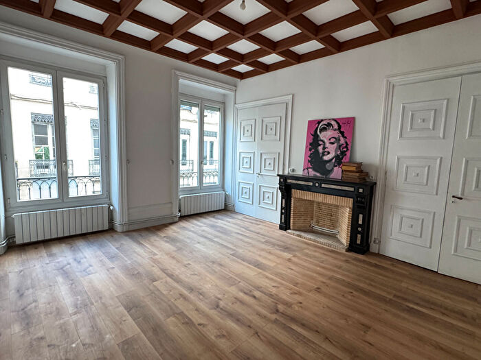 Appartement à vendre - Saint-Étienne, Centre-ville, Peuple, Chavanelle - 3 pièces - 2 chambres