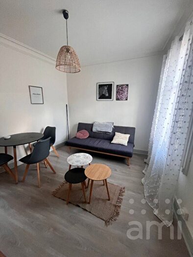 Appartement à louer - Trois Quartiers-Centre Ville, Poitiers - 2 pièces - 1 chambre