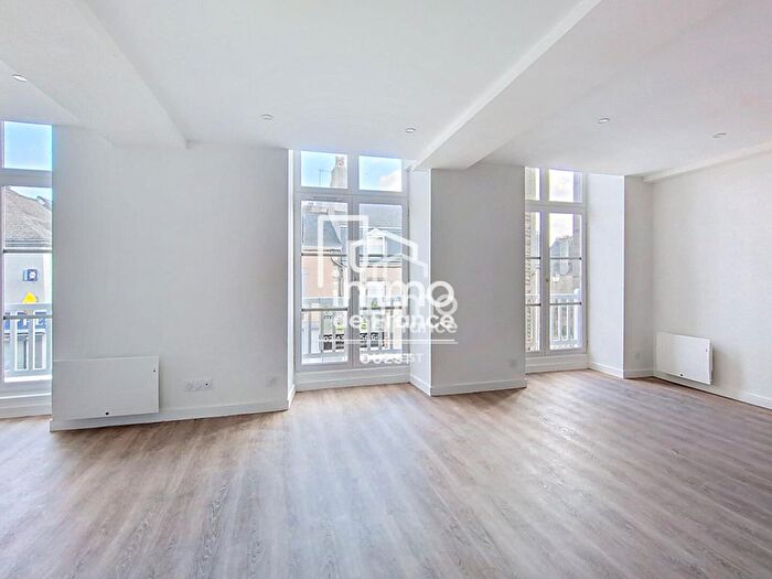 Appartement à louer - Mayenne, Sud Est - 3 pièces - 2 chambres