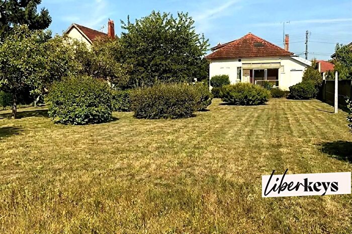 Châtellerault, Nord Ouest : Maison 5 pièces à vendre
