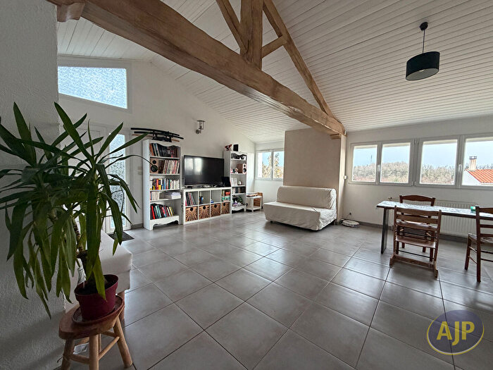 Saint-Césaire : Maison 5 pièces à vendre