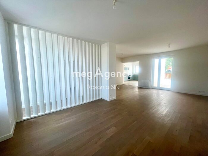 Maison à vendre - Château-dOlonne, Les Soulardières, Mairie - 6 pièces - 4 chambres