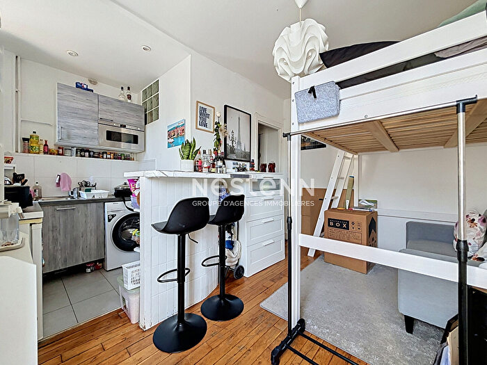 Appartement 1 pièce à Issy-les-Moulineaux, Les Iles, La Ferme, à vendre