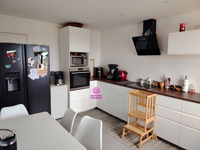 Appartement à vendre - Saint-Maurice-lExil - 3 pièces - 2 chambres