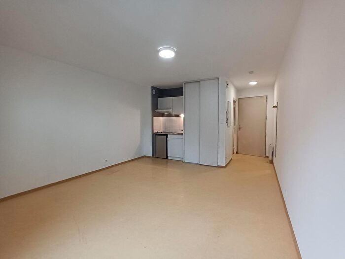 Appartement à louer - Rodez, Saint-Eloi, Camonil - 1 pièce