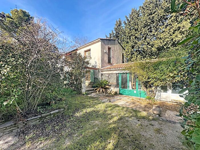 Maison à vendre - Villeneuve-lès-Avignon, LErmitage - 9 pièces - 6 chambres