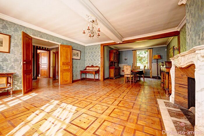 Maison à vendre - Pougy - 8 pièces - 5 chambres