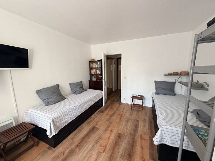 Appartement à louer - Parc des Expositions, Vanves - 1 pièce