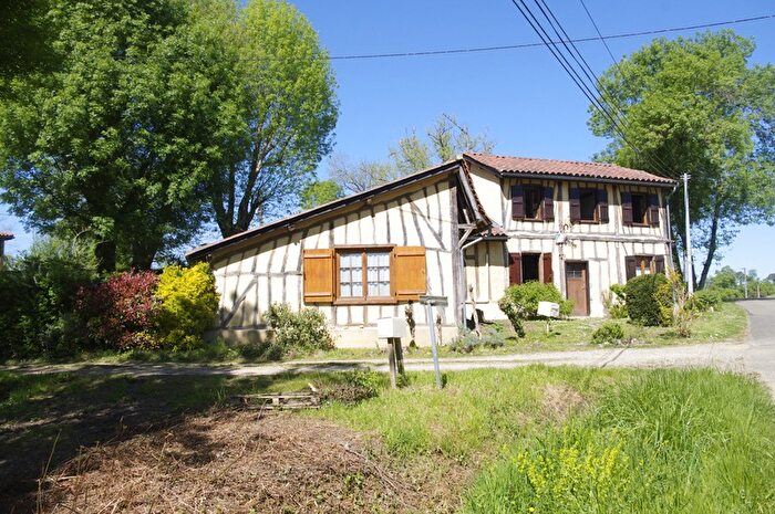 Maison 6 pièces à vendre à Avéron-Bergelle