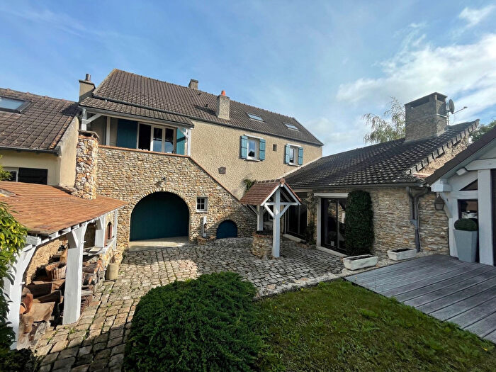 Maison à vendre - La Queue-lez-Yvelines, La Queue-les-Yvelines - 8 pièces - 5 chambres