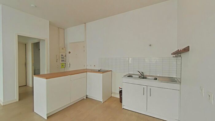 Appartement 2 pièces à louer à Saint-Étienne, Centre-ville, Peuple, Chavanelle