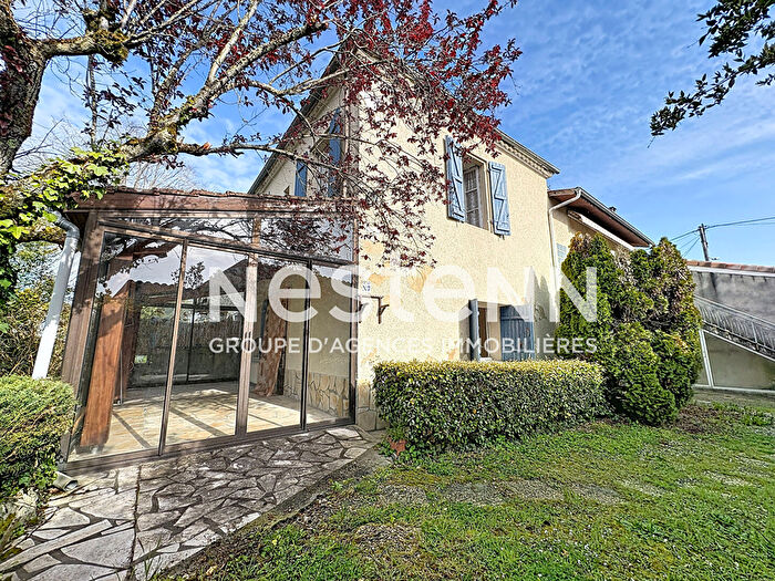 Maison à vendre - Barbaste - 4 pièces - 2 chambres