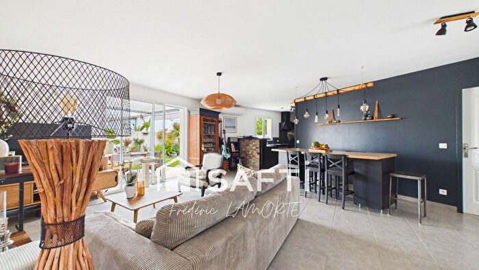 Maison 5 pièces à vendre à Angliers