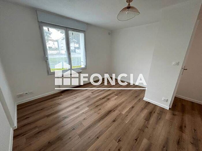 Saint Eloi-Touffenet-Breuil-Mingot, Poitiers : Appartement 1 pièce à louer