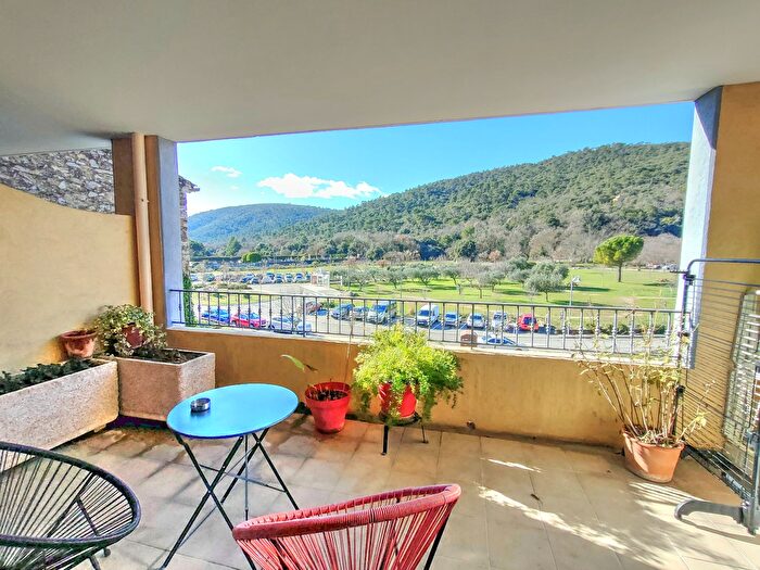 Appartement à vendre - La Roquebrussanne - 2 pièces - 1 chambre