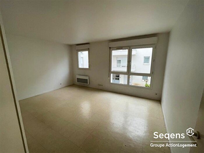 Appartement à vendre - Asnières-sur-Seine, Centre-ville - 2 pièces - 1 chambre