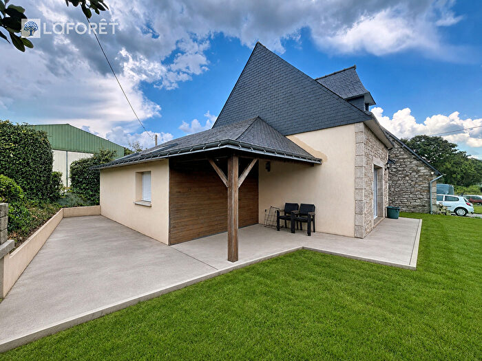 Maison 4 pièces à Kergrist, à louer