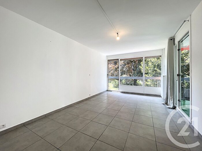 Appartement à louer - Joué-lès-Tours, Verdun - 3 pièces - 2 chambres