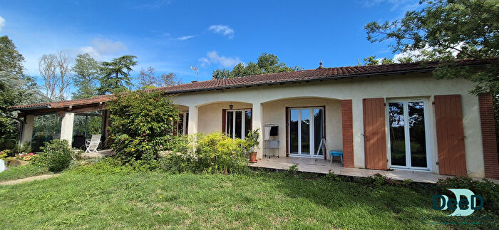 Maison à vendre - Beaucaire - 5 pièces - 4 chambres