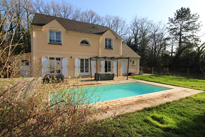 Maison à vendre - Livry-sur-Seine - 7 pièces - 5 chambres