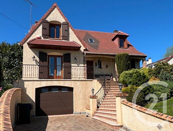 Maison 6 pièces à vendre à Guérard