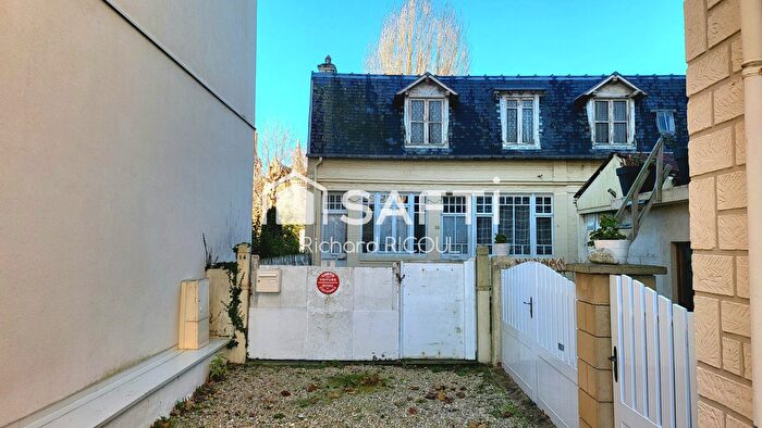 Maison à vendre - Villers-sur-Mer - 5 pièces - 4 chambres