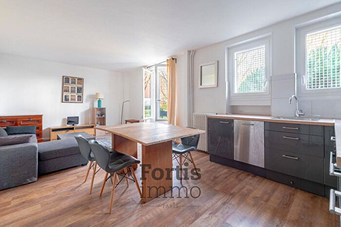 Appartement à louer - Reine-Mairie, Boulogne-Billancourt - 2 pièces - 1 chambre