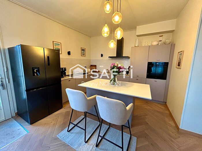 Maison à vendre - Castillon-la-Bataille - 5 pièces - 3 chambres