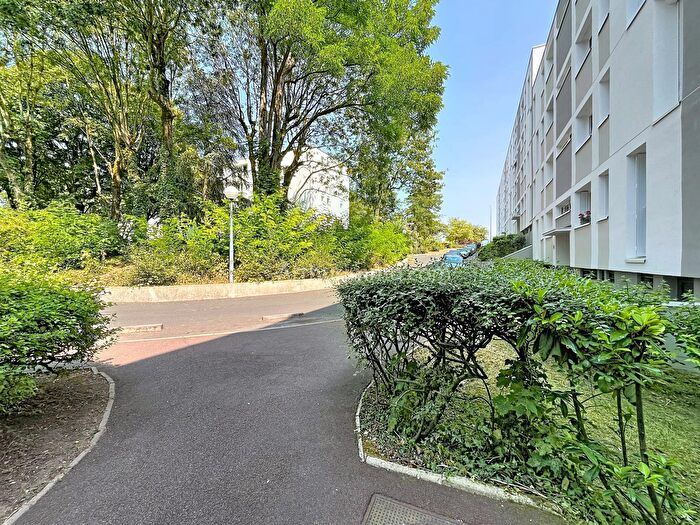 Appartement 4 pièces à vendre à Crosne