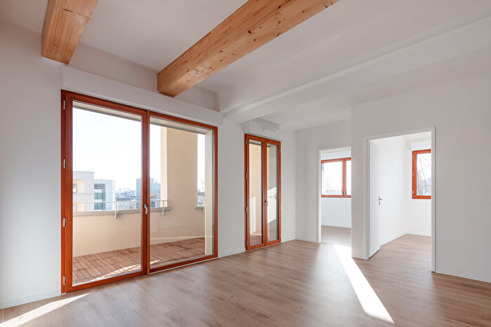 Saint-Ouen, Vieux Saint-Ouen : Appartement 4 pièces à vendre
