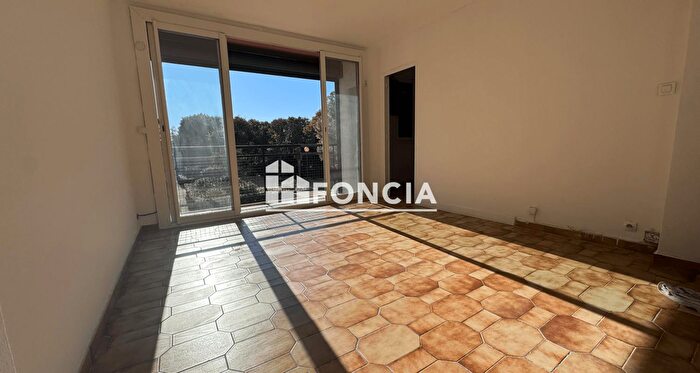 Appartement à vendre - Marseille e , Bon Secours - 4 pièces