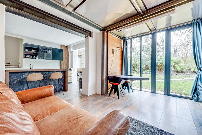 Maison à vendre - Vaucresson - 4 pièces - 3 chambres